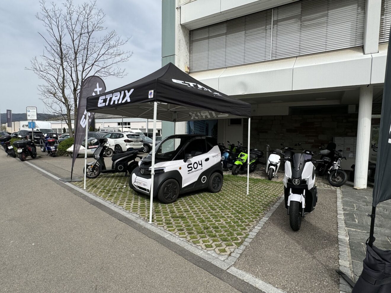 ETRIX E-Motos - Scooter électrique | Voiture électrique | Suisse