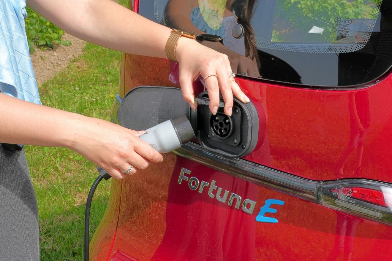 Fortuna E - 20km/h Elektro-Velomobil mit Komfort – ETRIX